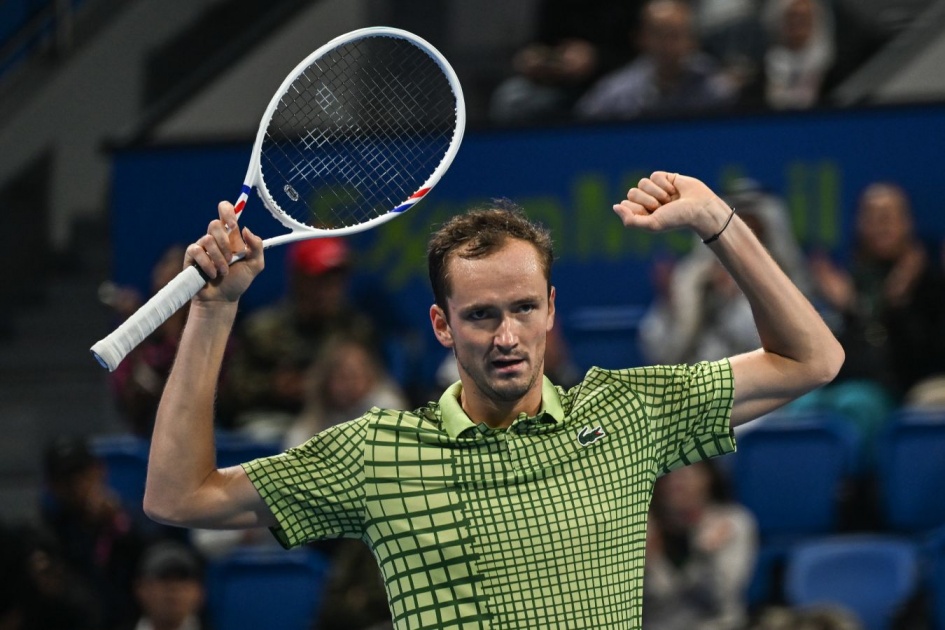 Daniil Medvedev triomphe au tournoi ATP-500 de Dubaï, Talon Griekspoor ...