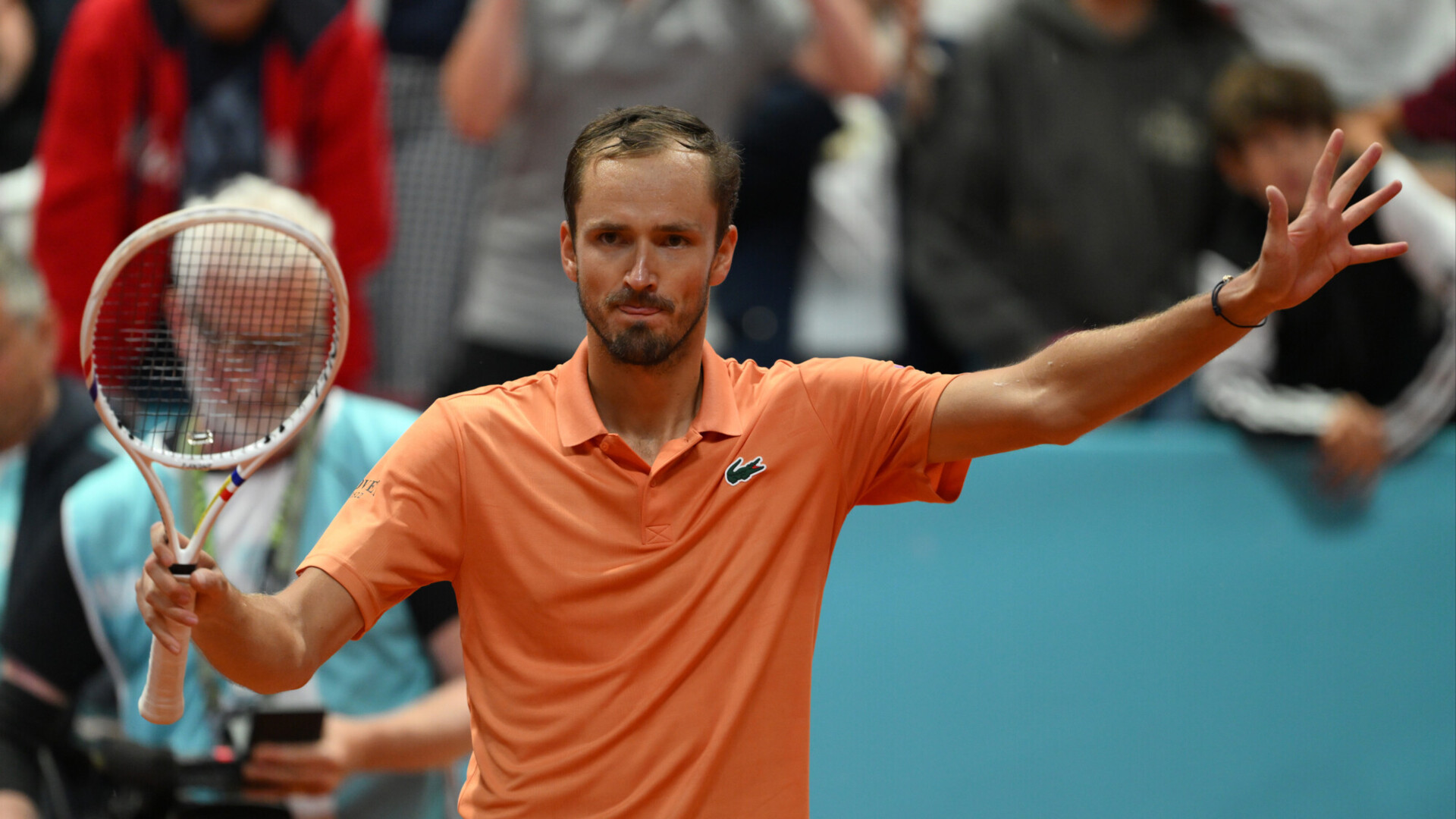 Dimitri Medvedev atteint le troisième tour du Master à Madrid ! | LesNews
